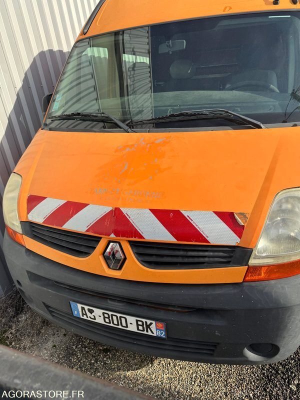 Prodaje se Renault MASTER kombi minibus na aukciji