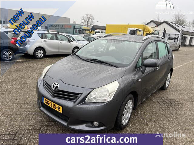 Toyota Verso 1.6 VVT-i Aspiration minivan