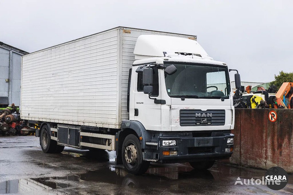 MAN TGM 18.240 Automatic Full Air Super Comfortable! Ready to drive! kamion furgon