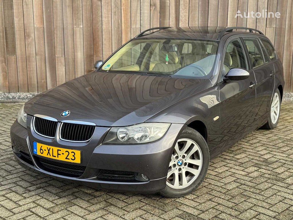 Prodaje se BMW 3-serie Touring karavan na aukciji