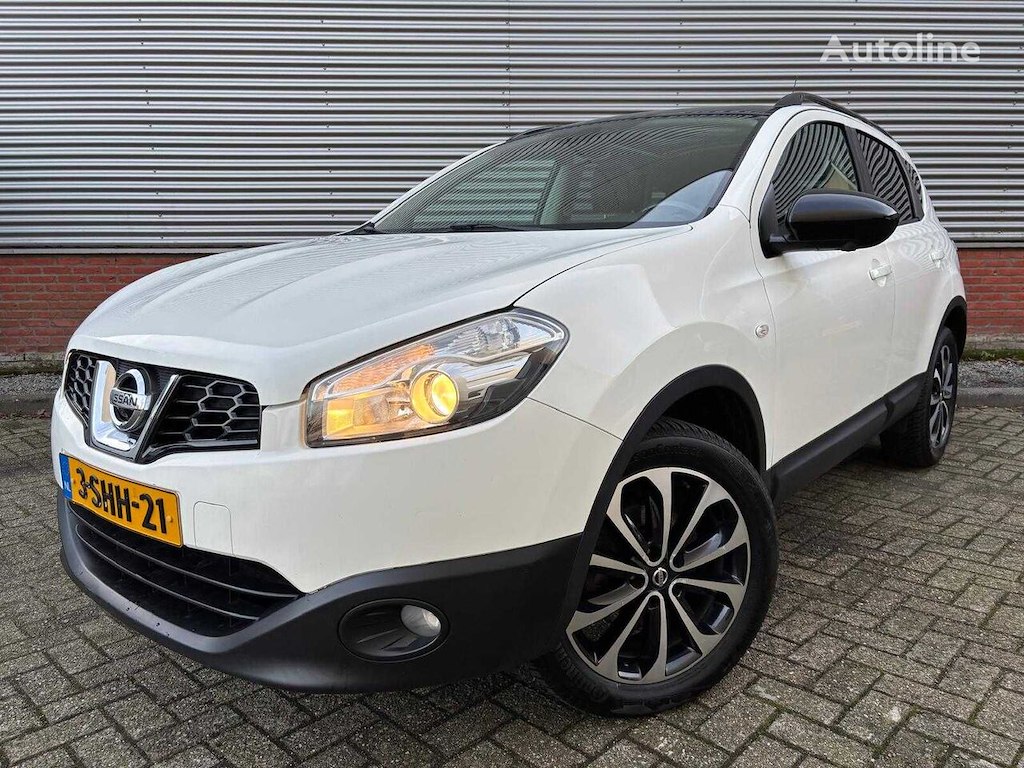 Prodaje se Nissan Qashqai krosover na aukciji