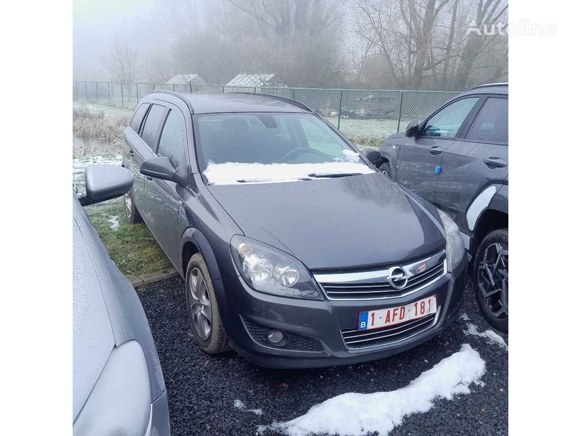 Prodaje se Opel Astra karavan na aukciji