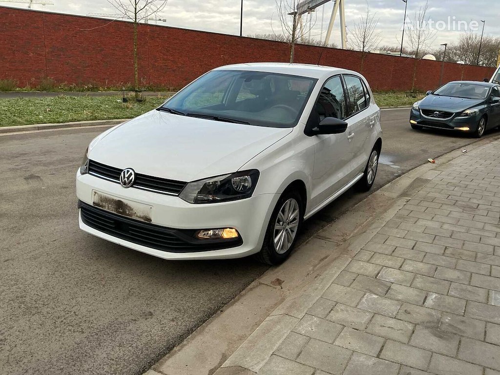 Prodaje se Volkswagen Polo hečbek na aukciji