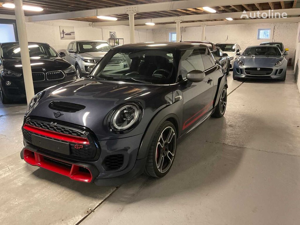 Prodaje se Mini John Cooper Works GP hečbek na aukciji