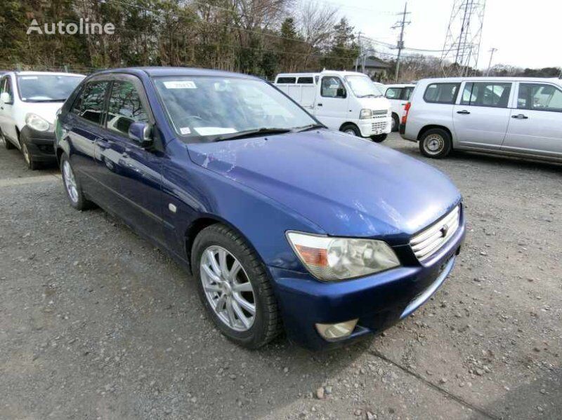 Toyota ALTEZZA sedan