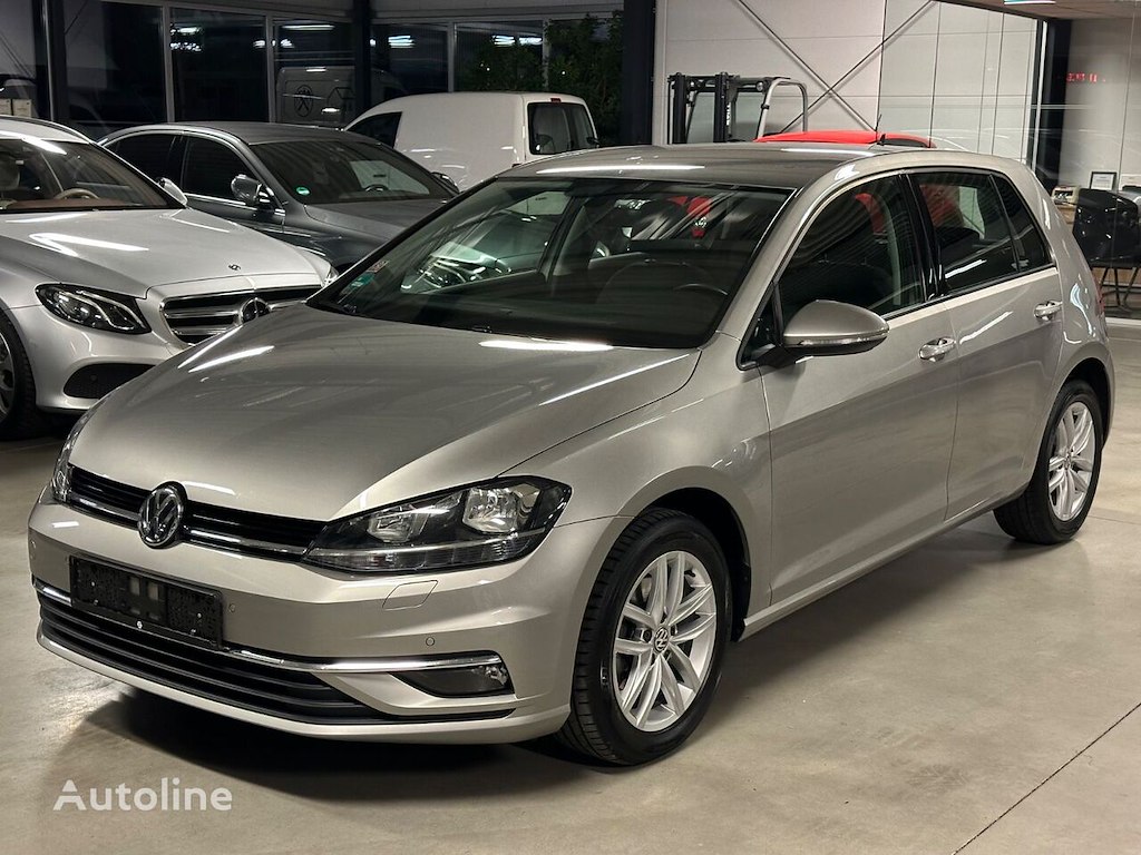 Volkswagen Golf VII Lim. Comfortline BMT*1Hand*NAVI*TOP*LED hečbek