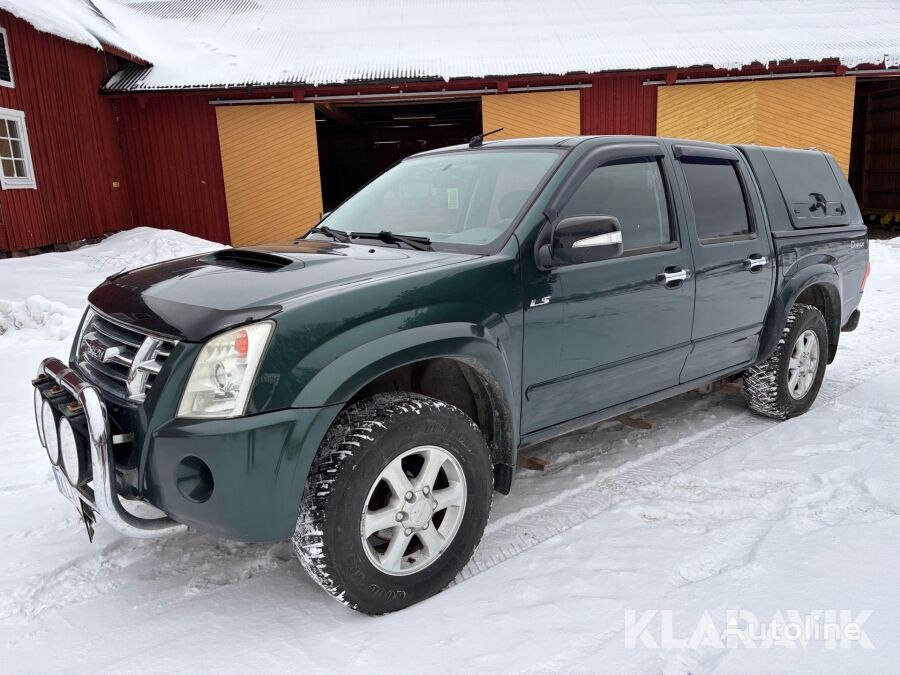 Prodaje se Isuzu D-max crew cab 3.0 4WD pikap na aukciji