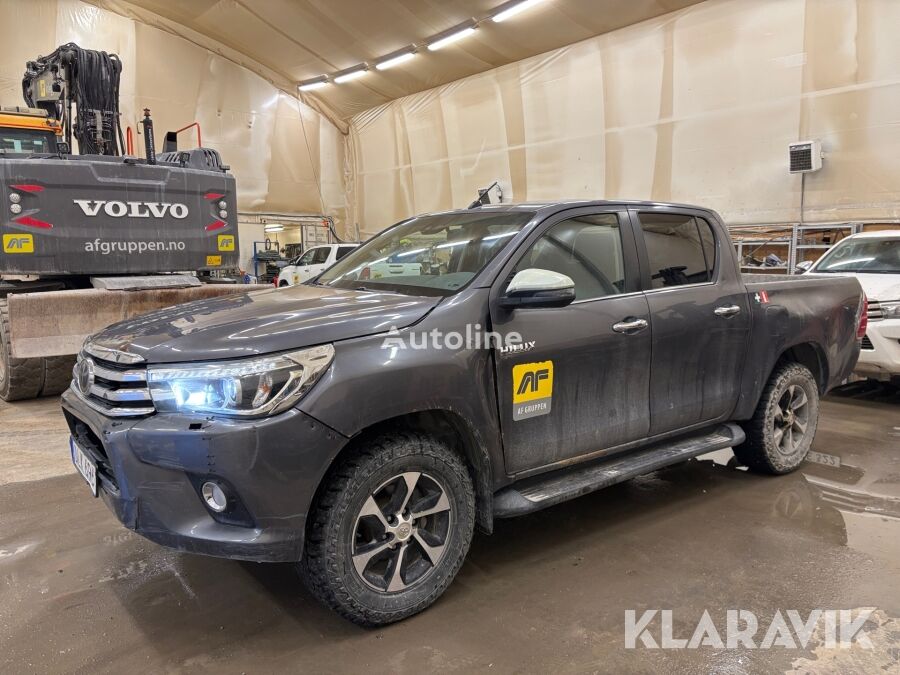 Prodaje se Toyota Hilux pikap na aukciji