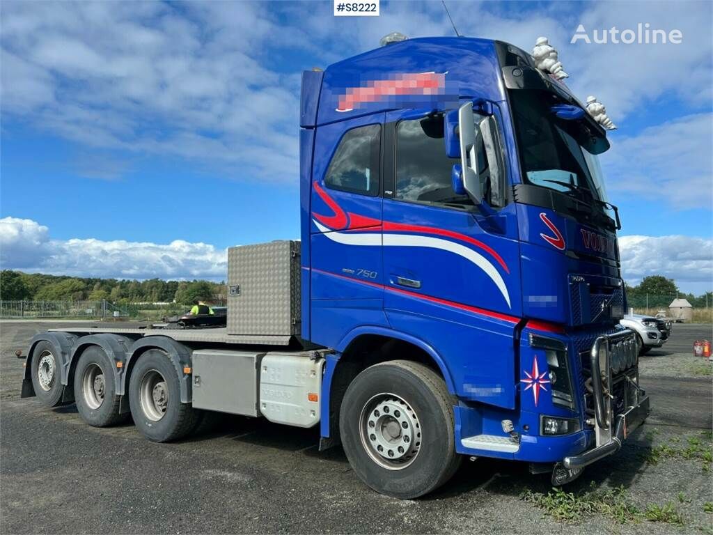 Volvo FH16 8*4 tegljač