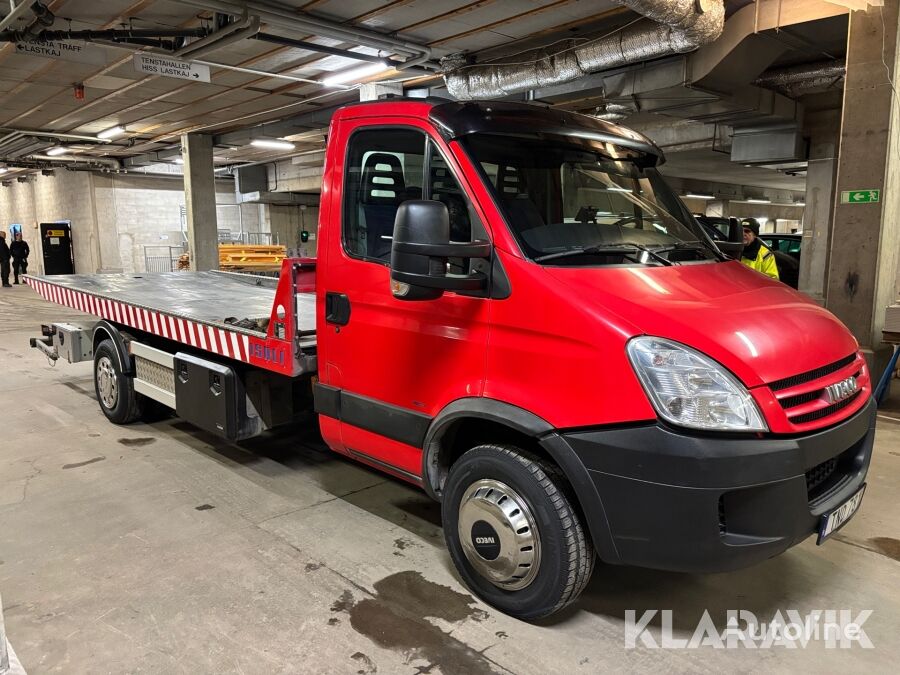 Prodaje se IVECO C65C šlep auto na aukciji