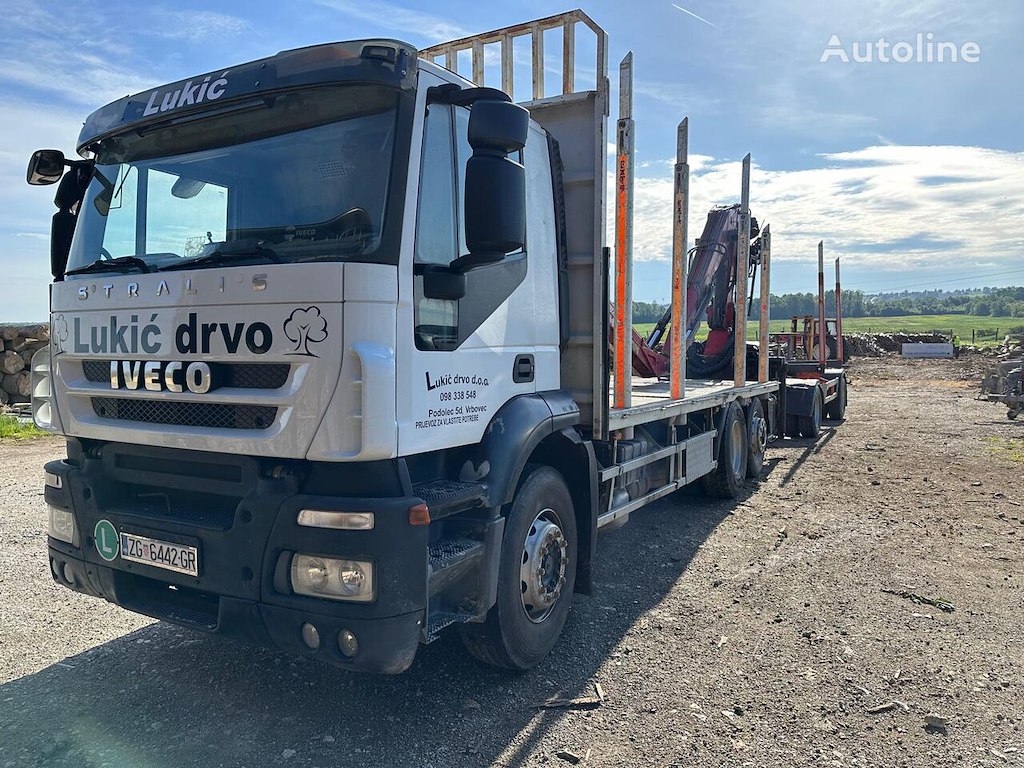 IVECO Stralis kamion za prevoz drva