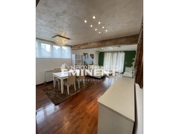 Voždovac, Lekino brdo, Trebinjska, 4.0, 85m2, 1200 EUR