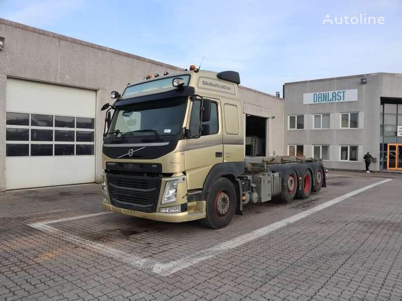 Volvo FM 500 EURO 6 kamion sa kukom za podizanje tereta