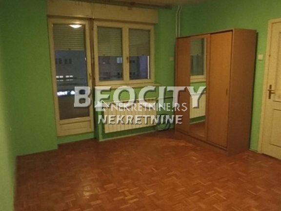 Novi Sad, Socijalno, Zmaj Ognjena Vuka, 2.0, 54m2, 350EUR