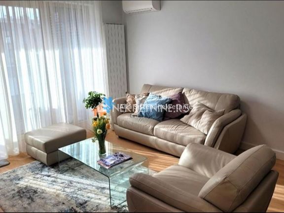 Novi Beograd, Blok 9a, 3.0 stan, 82m2, 1500 EUR, ID 51221