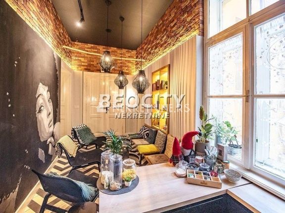 Novi Sad, Petrovaradin, , 4.0, 98m2, 1100EUR