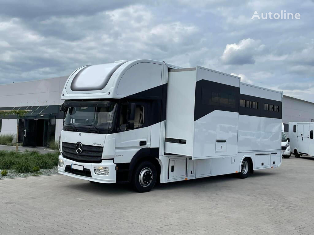 Mercedes-Benz Atego 1530 5-paards paardenvrachtwagen kamion za prevoz konja