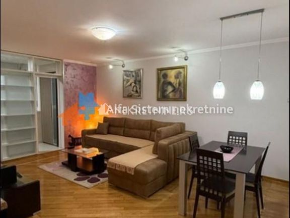 Vračar, Hram Svetog Save, 2.5 stan, 52m2, 800 EUR, ID 51303