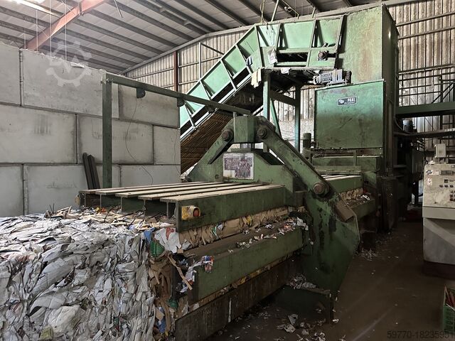 Baler
Paal KONTI 425C