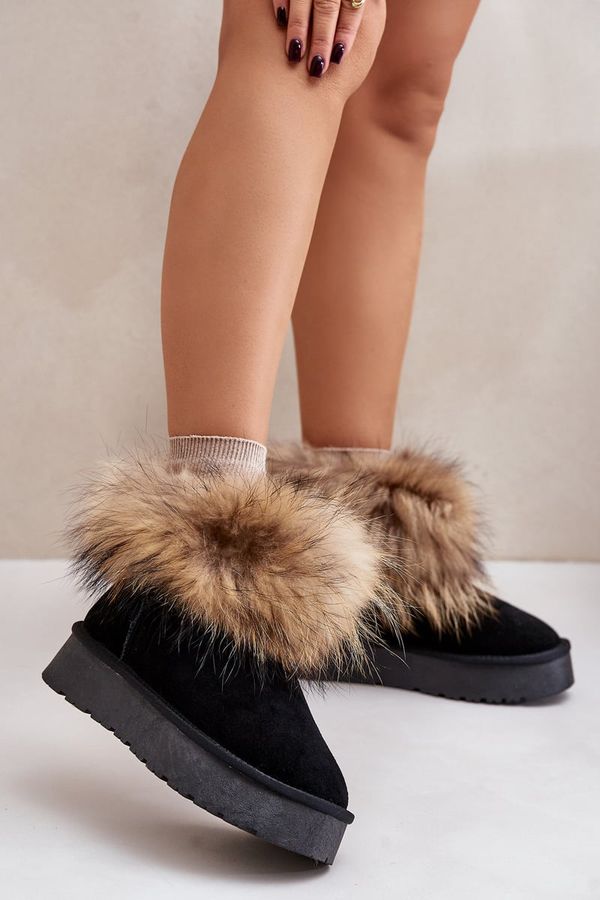 LEATHER SNOW BOOTS ON A PLATFORM WITH FUR BLACK AVIRISA