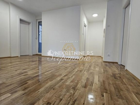 Novi Sad, Bulevar Oslobođenja, 3.0 stan, 60m2, 145000 EUR