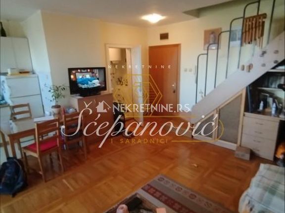 Novi Sad, Grbavica, 3.0 stan, 60m2, 130000 EUR