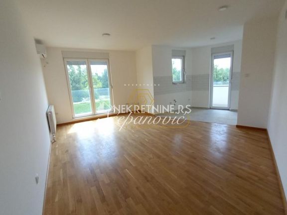 Novi Sad, Telep južni, 2.5 stan, 68m2, 149000 EUR