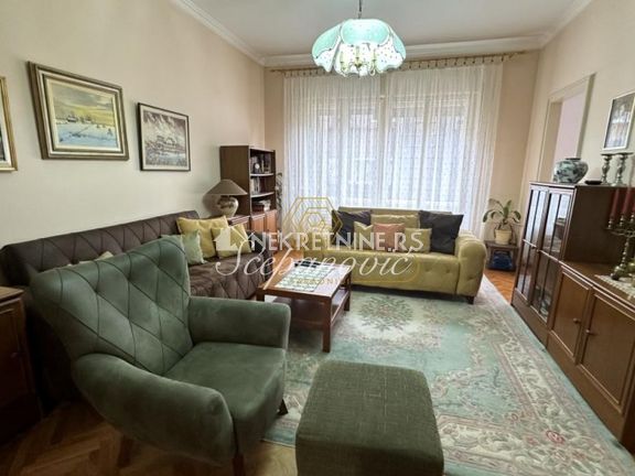 Novi Sad, Stari grad, 4.0 stan, 89m2, 275000 EUR