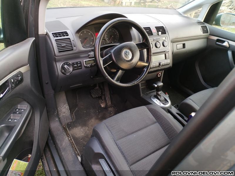 Volkswagen Touran Enterijer