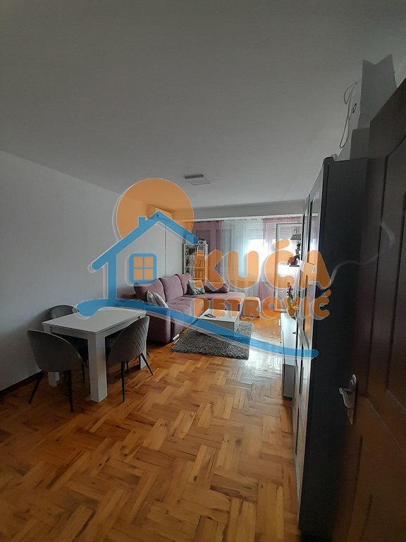 Jednosoban stan, 50 m2, Čair, Josifa Pančića ID: i-013104