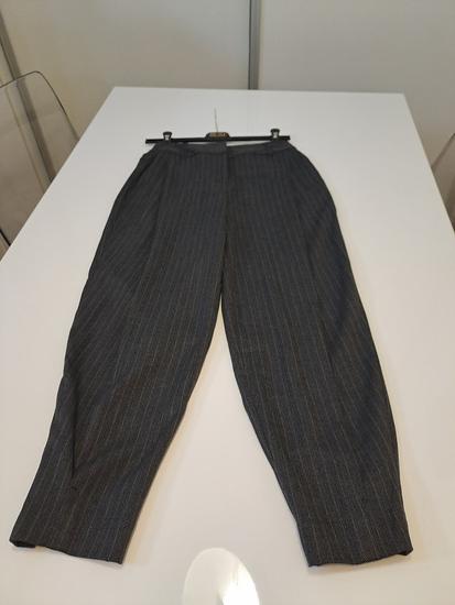Comma pantalone