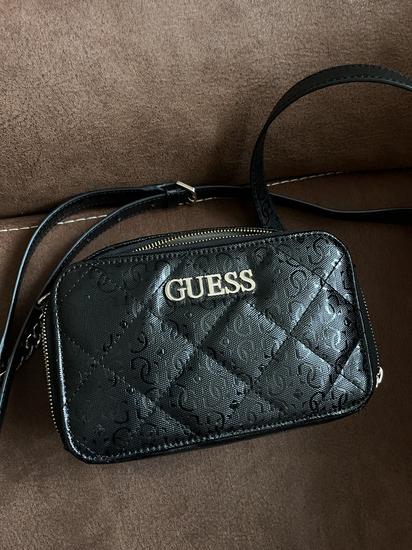 Torba Guess snizeno