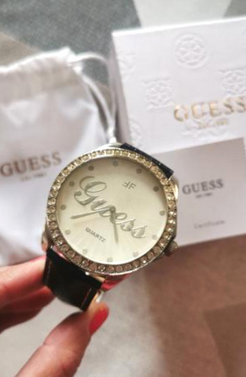 GUESS ORIGINAL SAT