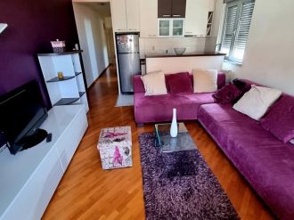 42m² 750€
Beograd, Voždovac, Lekino brdo, Miklošićeva