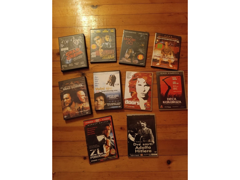 Lot od 10 filmova na DVD-u