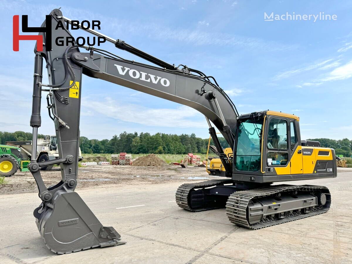 Volvo EC210 EC210D EC210DL 210 bager guseničar