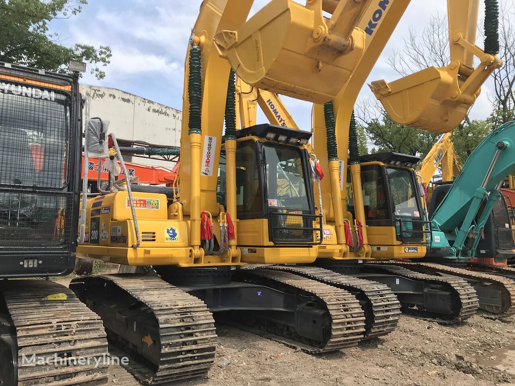 Komatsu PC200 PC220 PC200-7 PC200-8 PC200-8N1 PC220-7 PC220-8 PC220-8N1 bager guseničar