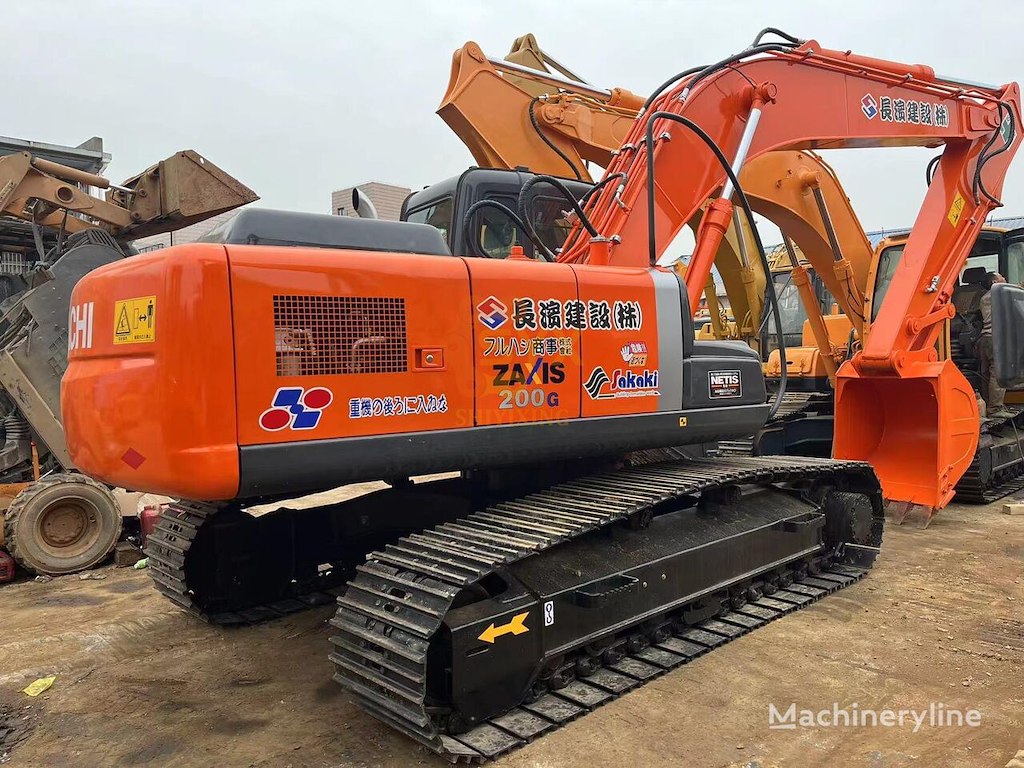 Hitachi ZX200-3G bager guseničar