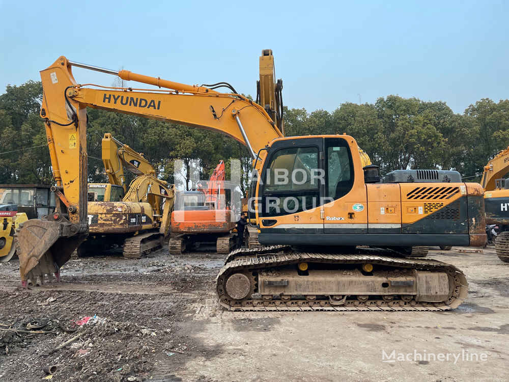 Hyundai R220LC-9s R220 R220-9 220-9s 220 bager guseničar