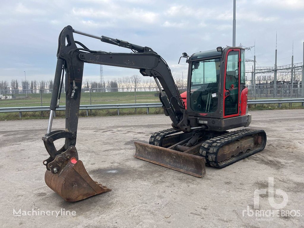 Prodaje se Volvo ECR48C mini bager na aukciji