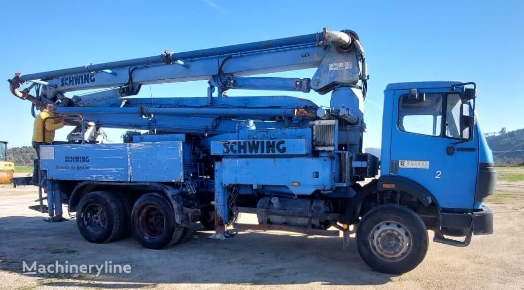 Mercedes-Benz 2422 Schwing 32-4 Meter concretepump pumpa za beton