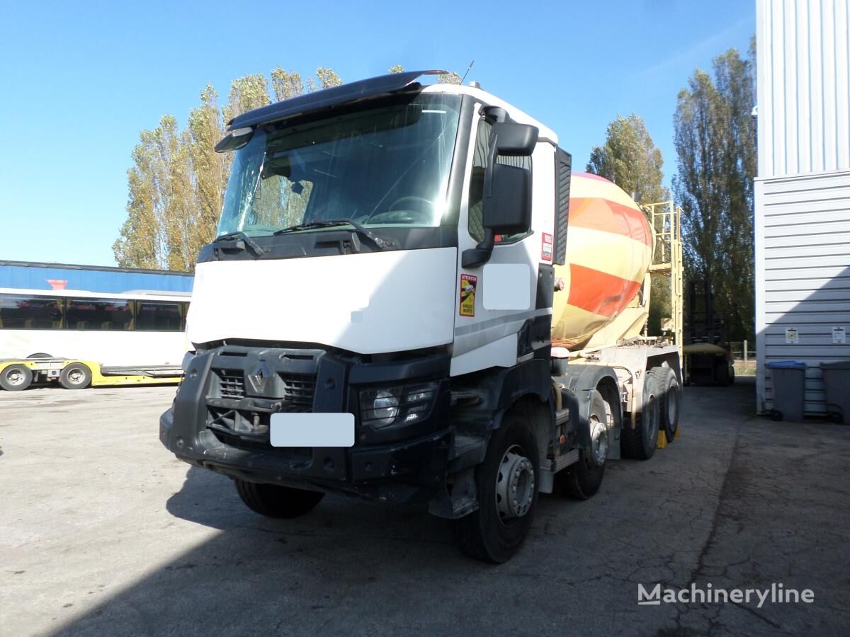 Renault Gamme K 440 pumpa za beton nakon udesa