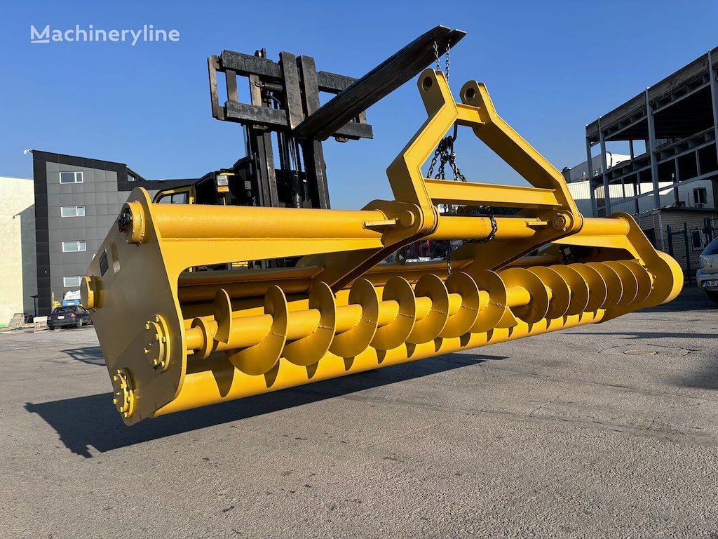 Novi NG ATTACHMENTS EXCAVATOR CONCRETE FINISHER finišer za beton