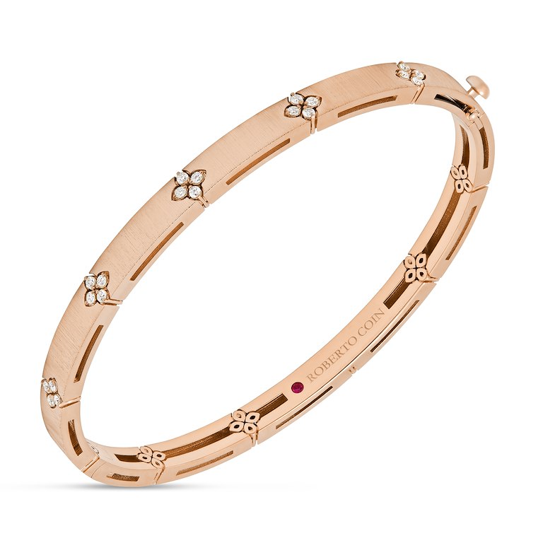 Love in Verona bangle with diamonds