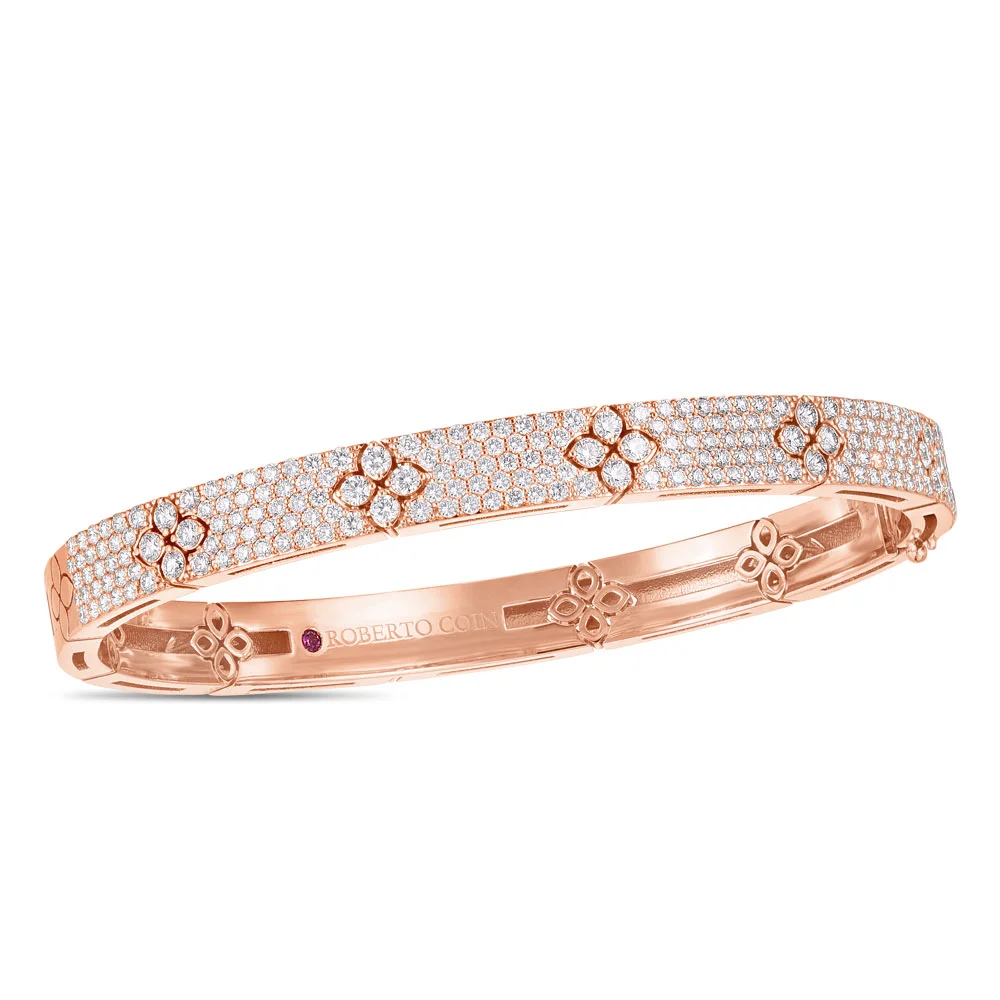 Love in Verona bangle with diamonds