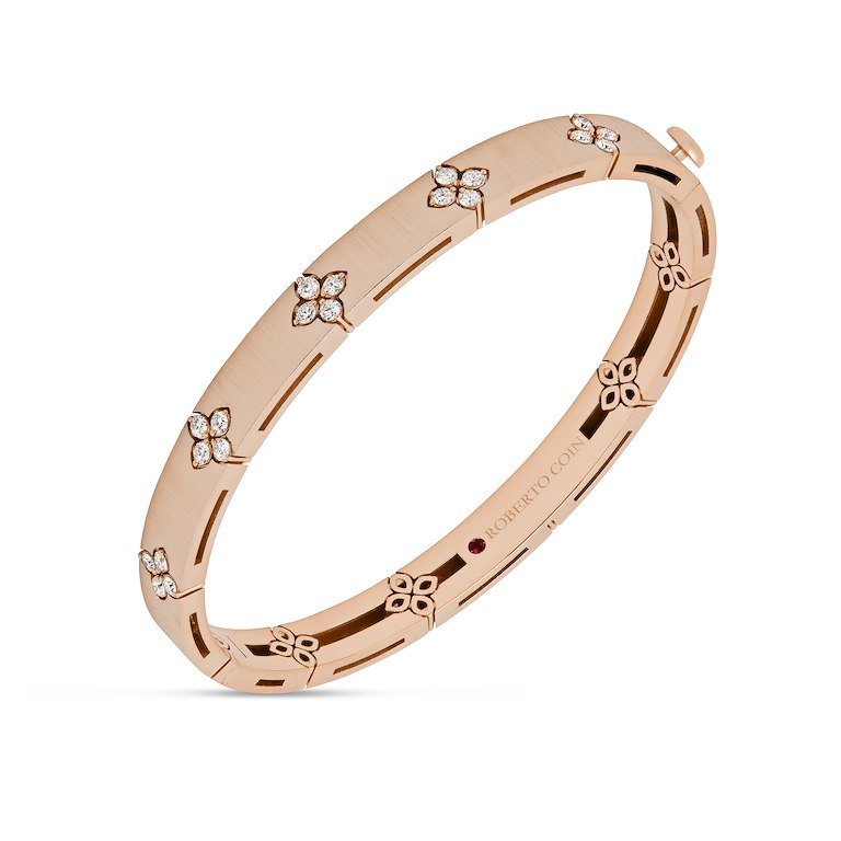 Love in Verona bangle with diamonds