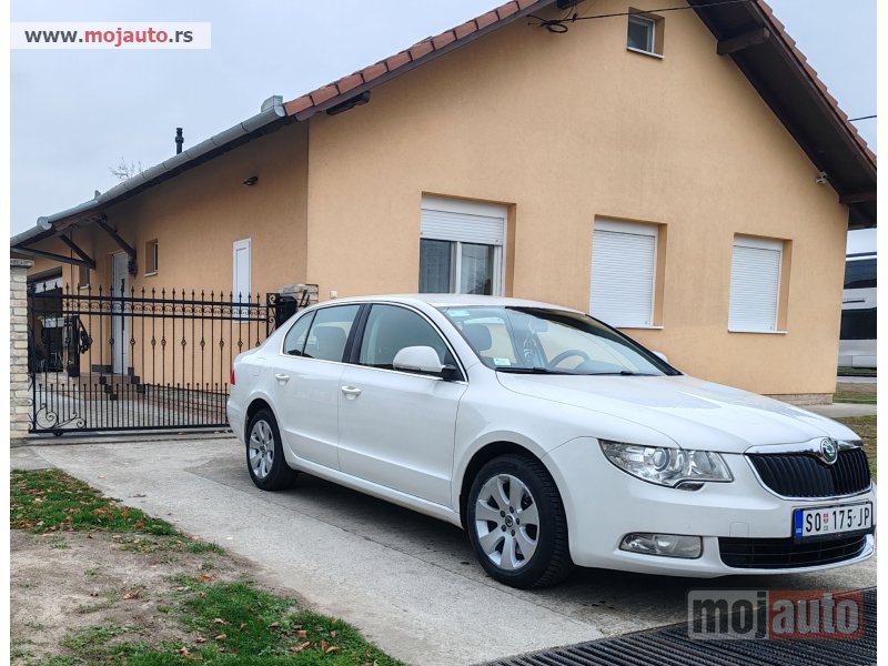 Škoda Superb 2.0 reg god dana