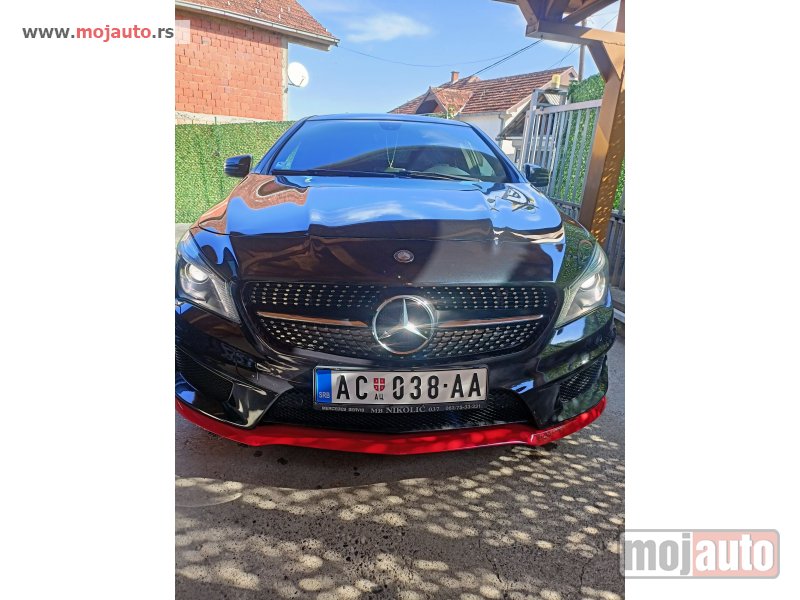 Mercedes CLA 180 AMG LINE