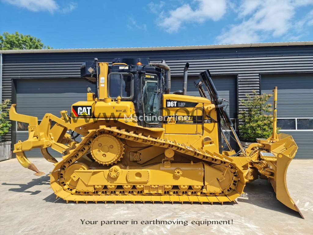 Caterpillar D6R LGP buldožer