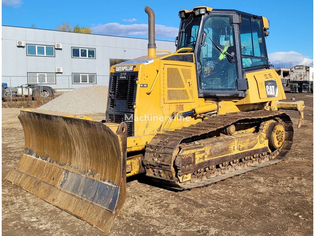 Caterpillar D6KXL buldožer